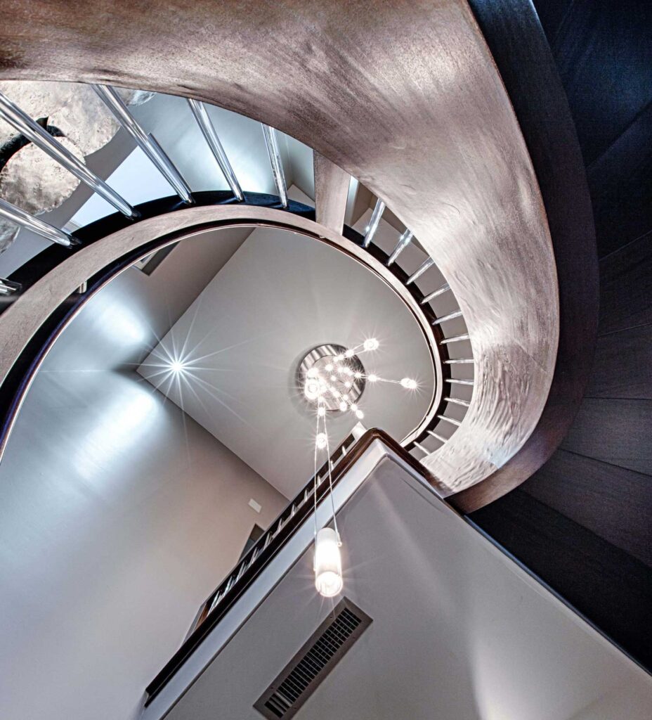 The Phoenix House - Isidro Dunbar Modern Interiors