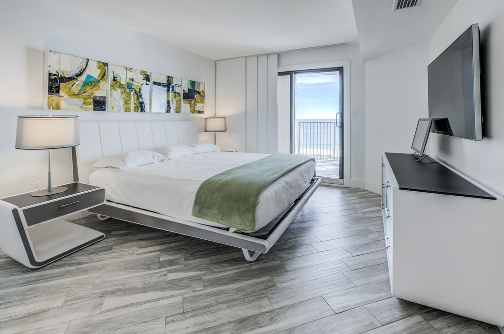 Inlet Reef - Isidro Dunbar Modern Interiors